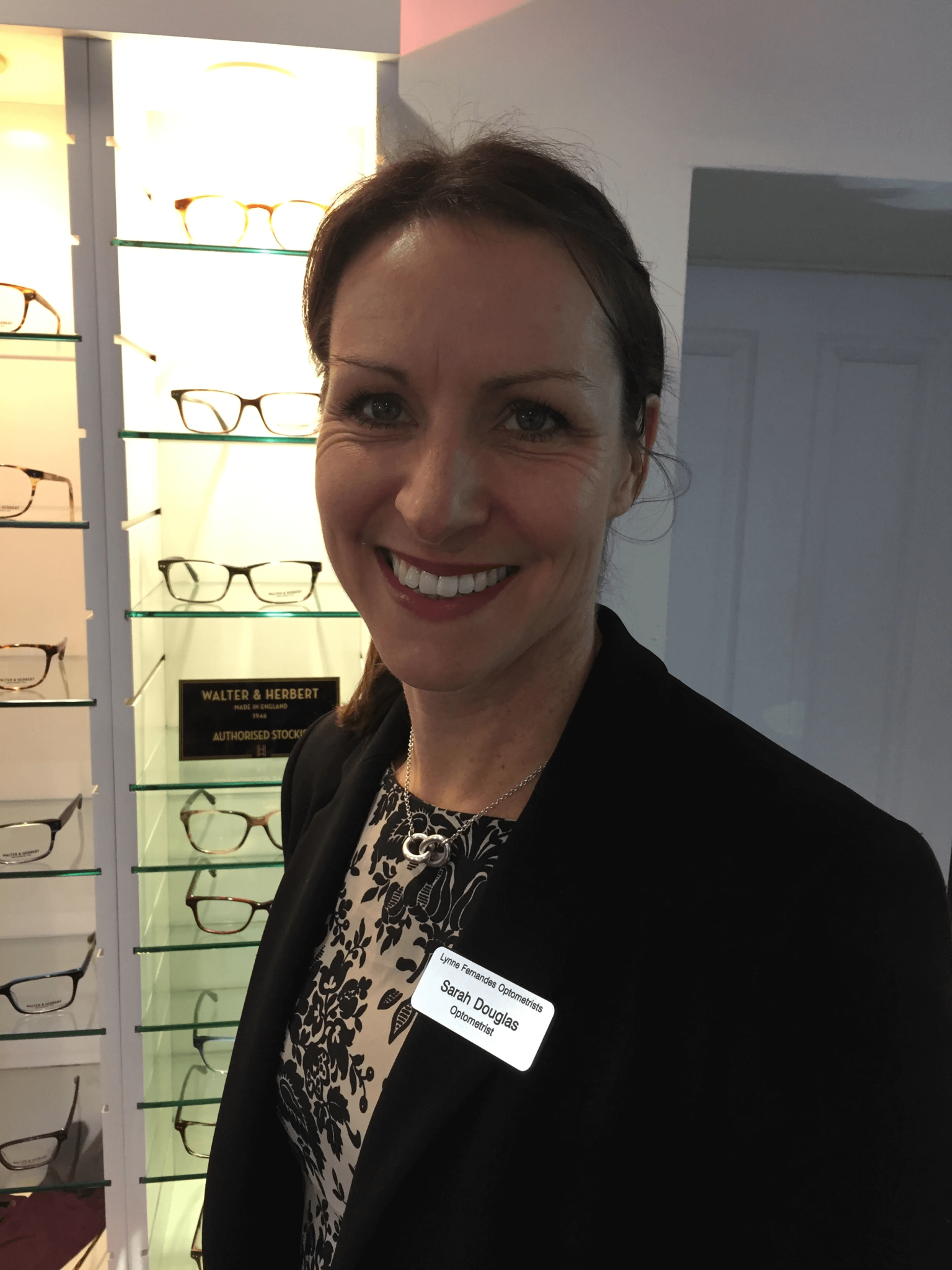 Eye Optometrists - Lynne Fernandes Opticians